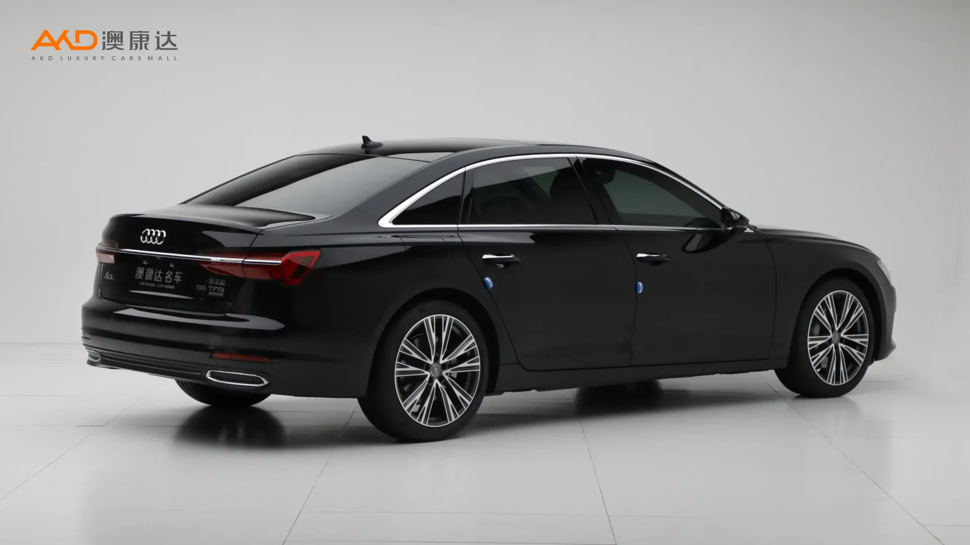 2021款奥迪A6L，车身外观、胎铃、后尾箱图片澳康达名车广场