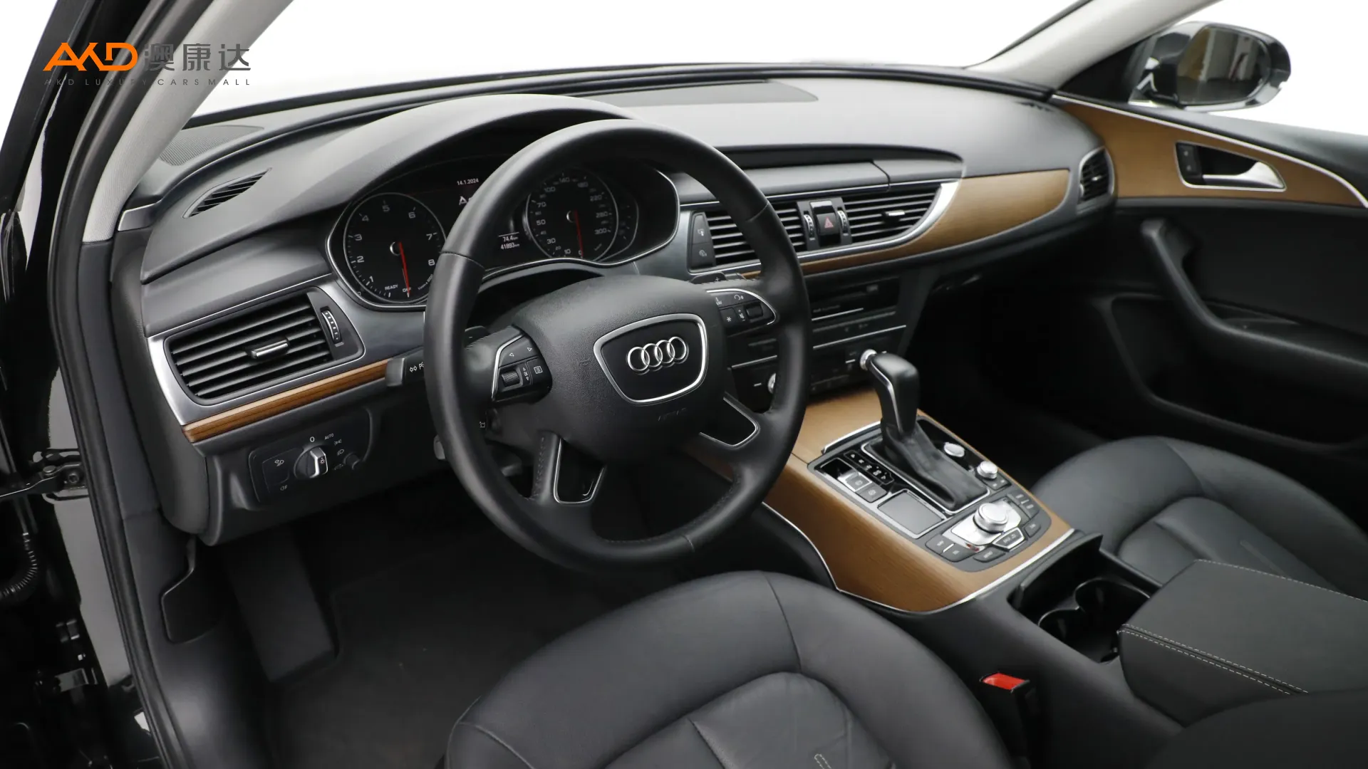 2018款奥迪A6L，黑色内饰、座椅、中控方向盘、仪表台图片3165956澳康达名车广场