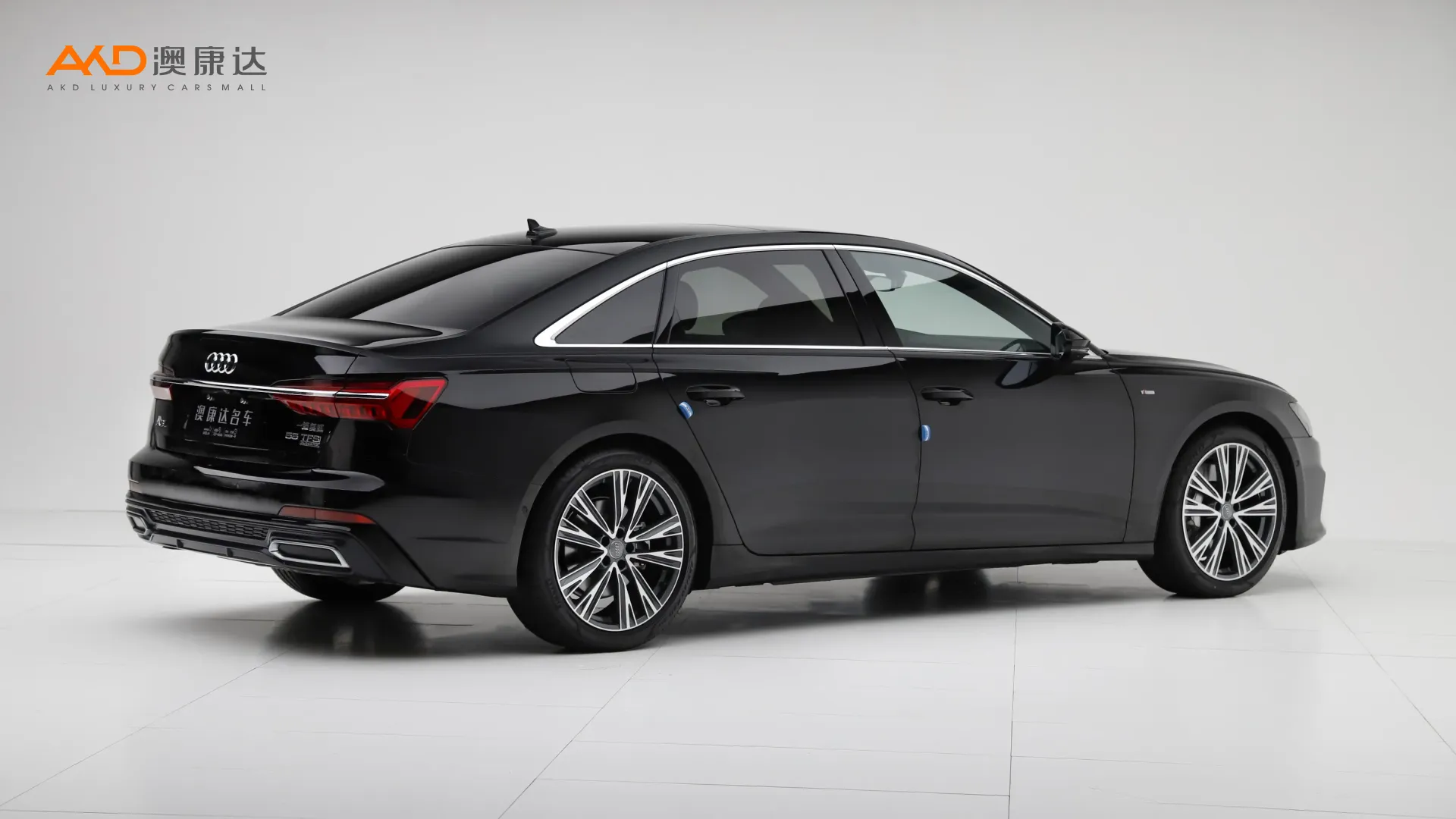 2021款奥迪A6L，车身外观、胎铃、后尾箱图片澳康达名车广场