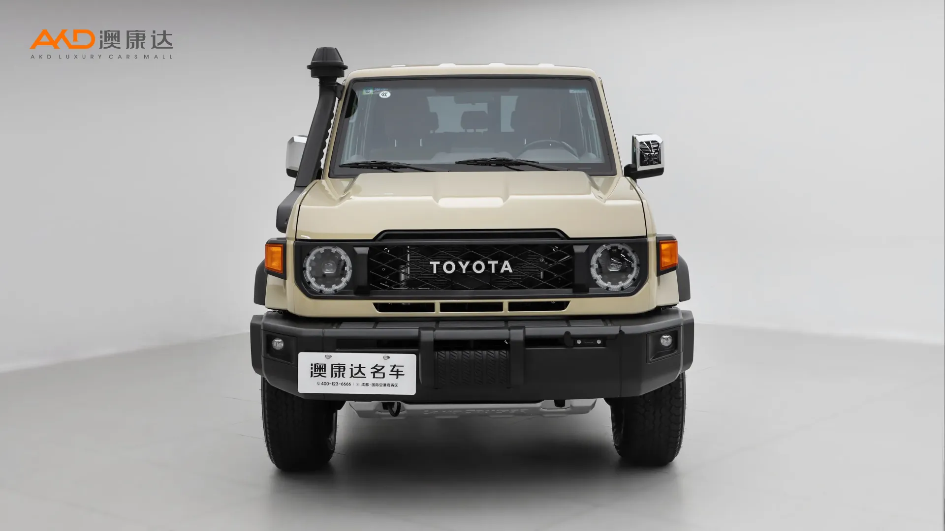 2024款兰德酷路泽LC76，车身外观、胎铃、后尾箱图片澳康达名车广场