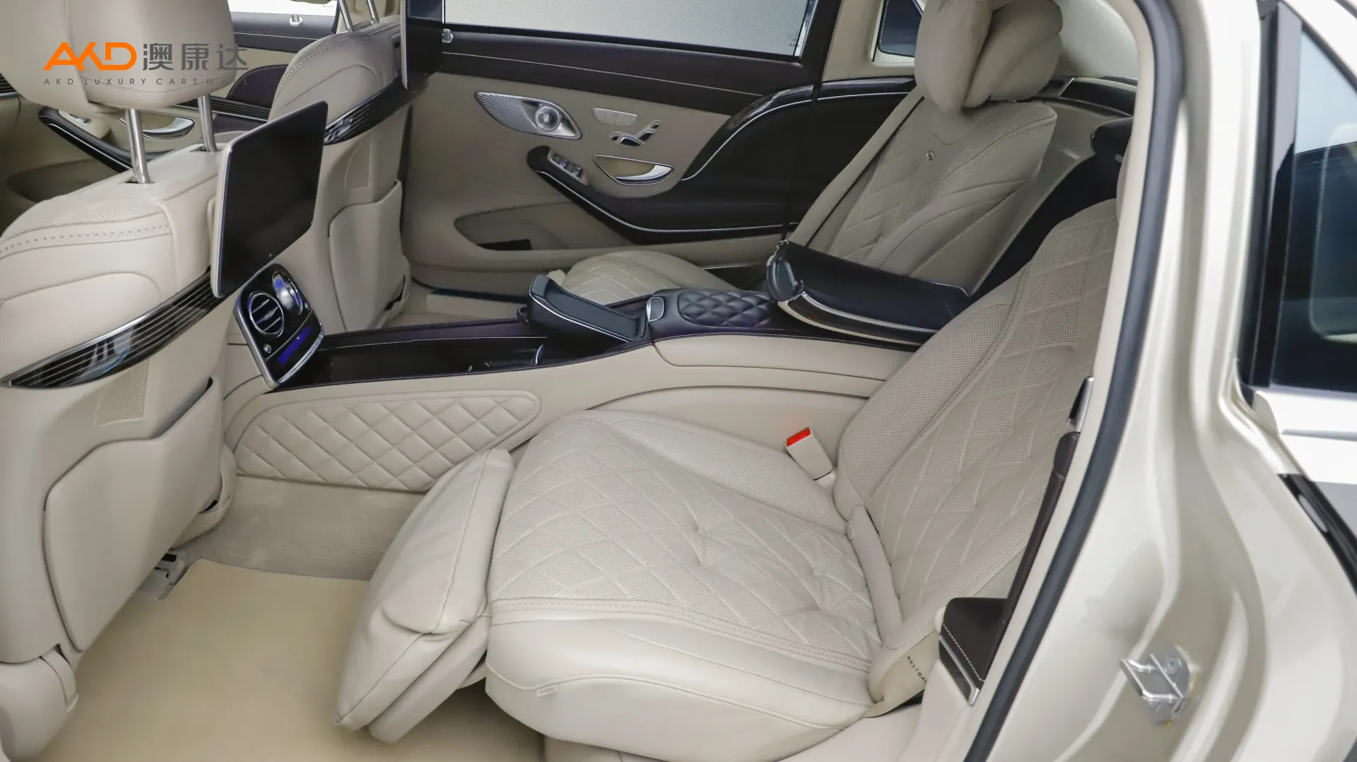 2020款迈巴赫S680，米色内饰、座椅、中控方向盘、仪表台图片3850257澳康达名车广场